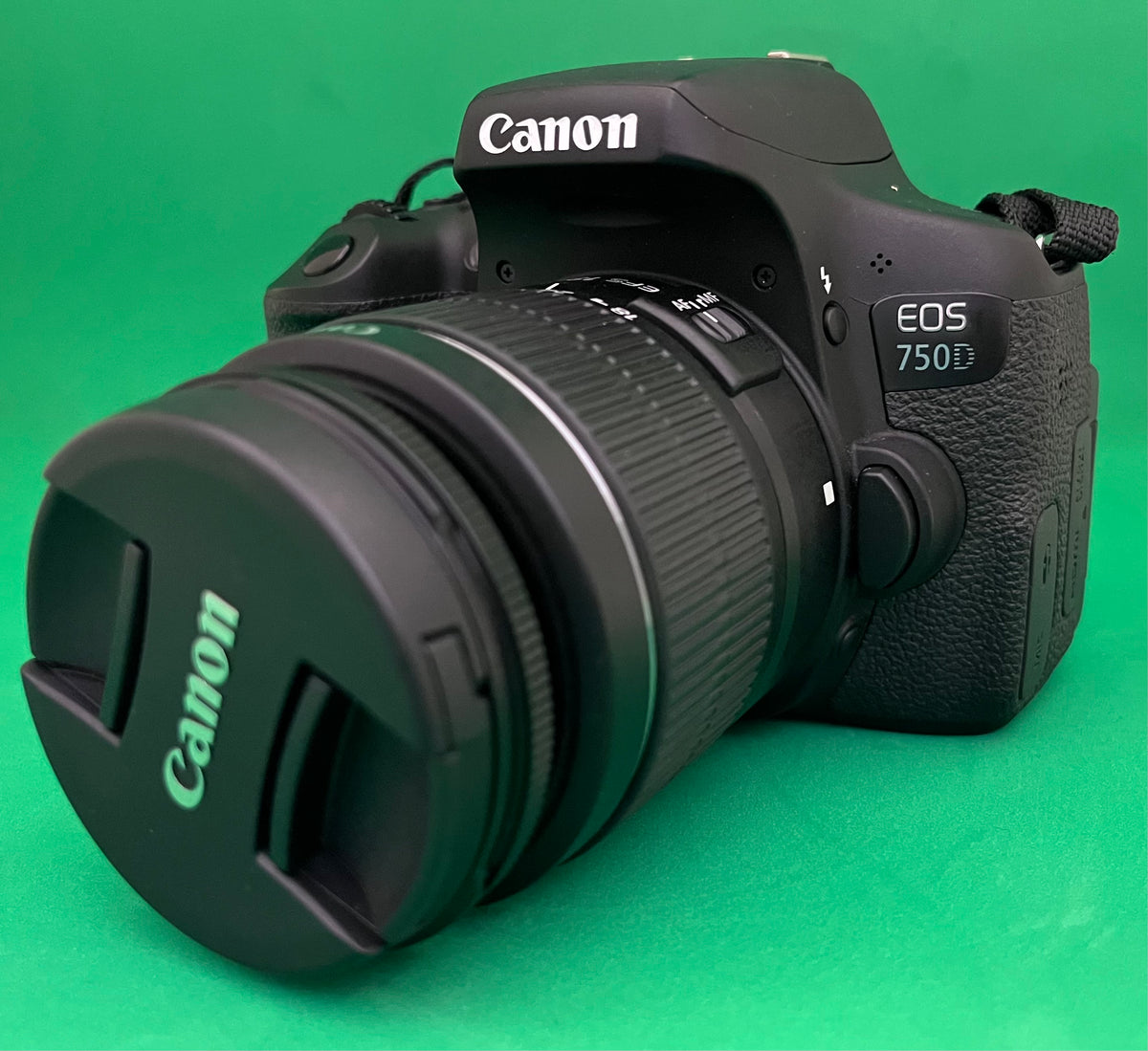 Used: Canon 750D with 18-55mm STM lens (Lenses) – Luck Tech Cameras